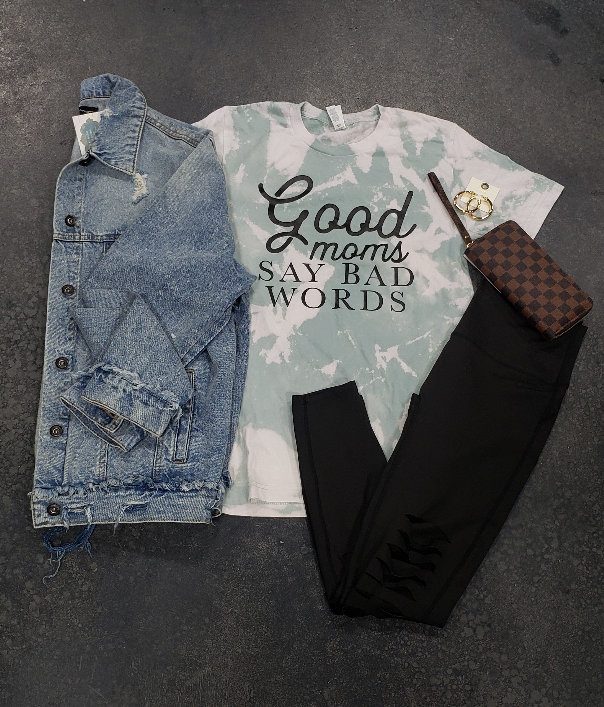 WOMEN'S GRAPHIC TEES – The Key to Glam Boutique